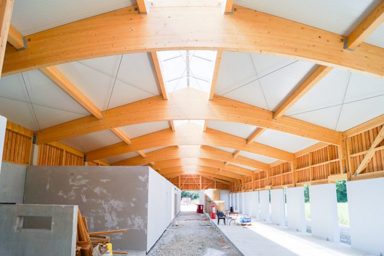 landplan-bayern_reitanlage_reitstall_pferdestall_planung_bau ...