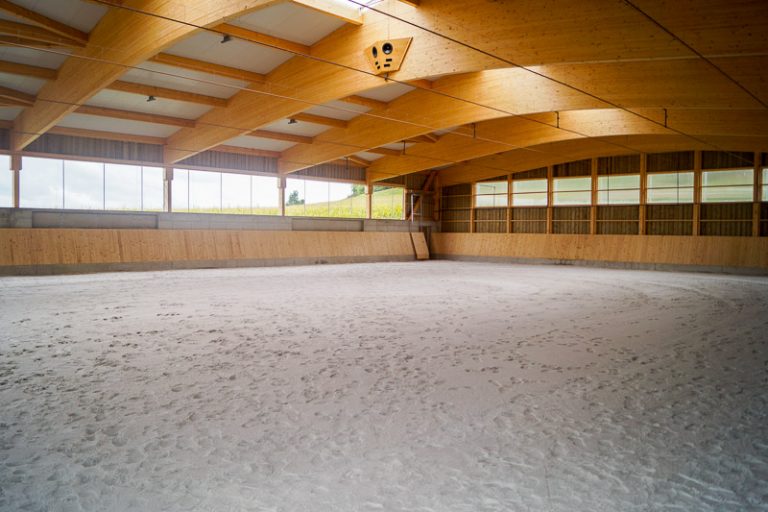 landplan-bayern_reitanlage_reitstall_pferdestall_planung_bau ...