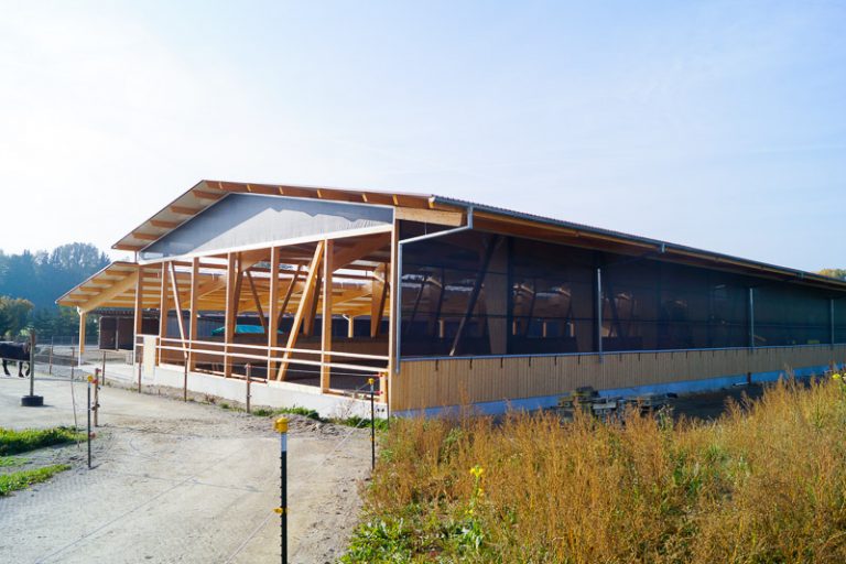 landplan-bayern_reitanlage_reitstall_pferdestall_planung_bau ...